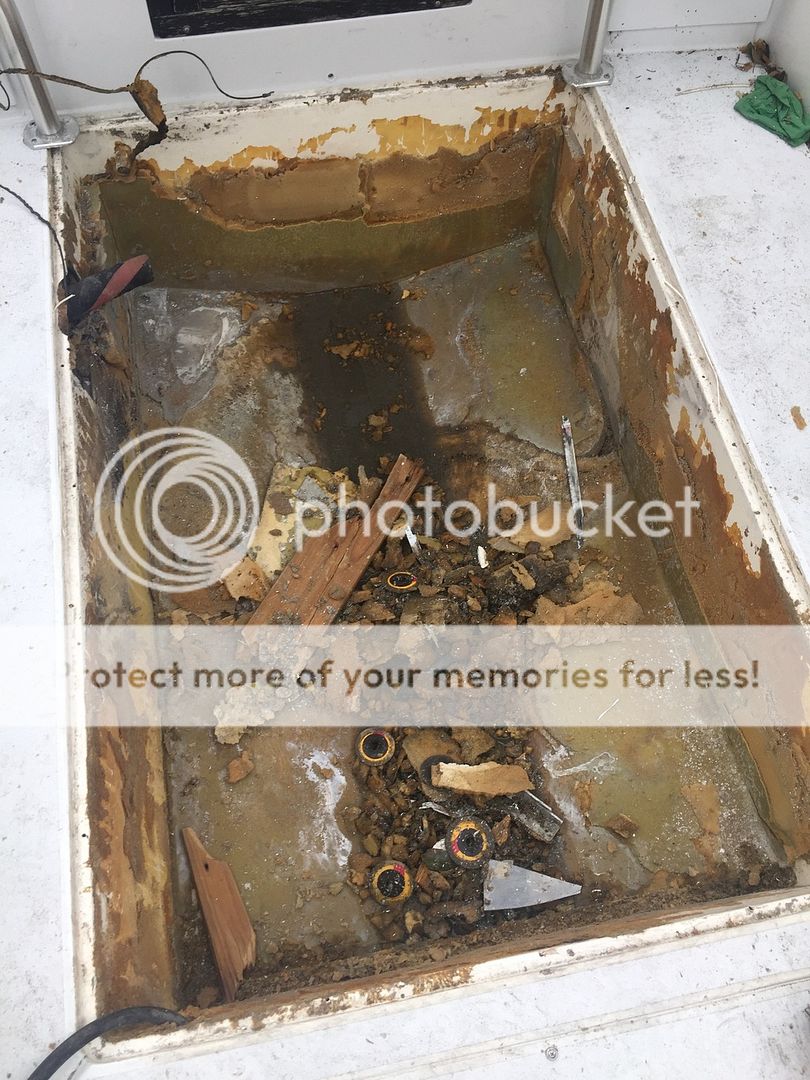 Mako 224 Gas tank removal - CLASSICMAKO Forums