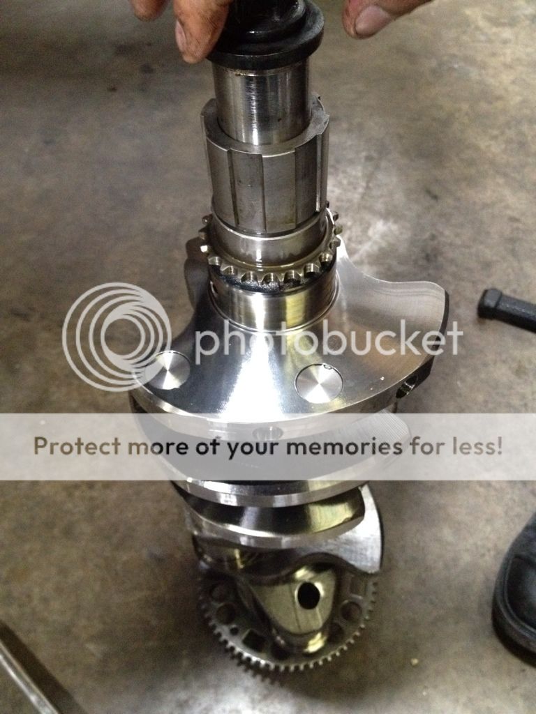 Z06 please help identify these 'ls7' crankshafts - CorvetteForum ...